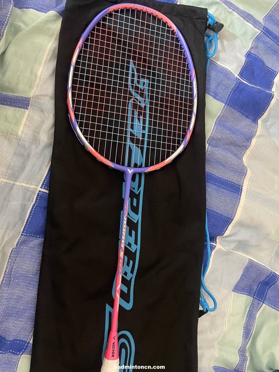 VS-63KT HELLOKITTY 羽毛球线 威克多VICTOR 高弹 中羽在线 badmintoncn.com