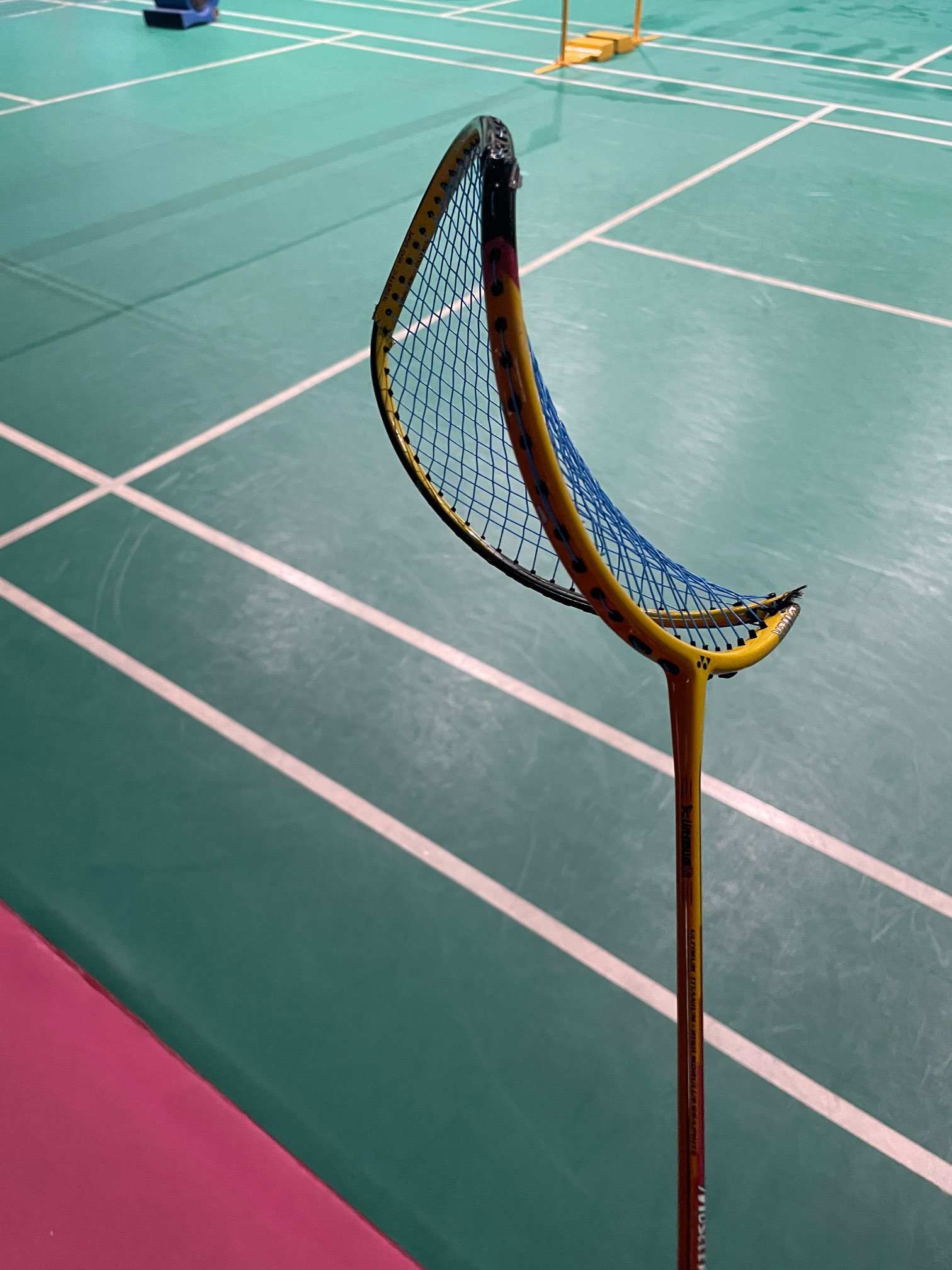 MUSCLE POWER 99 MP99 MP-99 羽毛球拍 尤尼克斯YONEX MP系列 中羽在线 badmintoncn.com